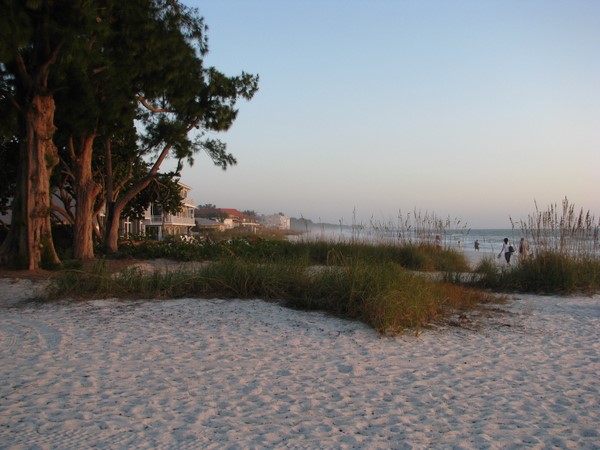 67th Street, Holmes Beach, Florida | beach view photos